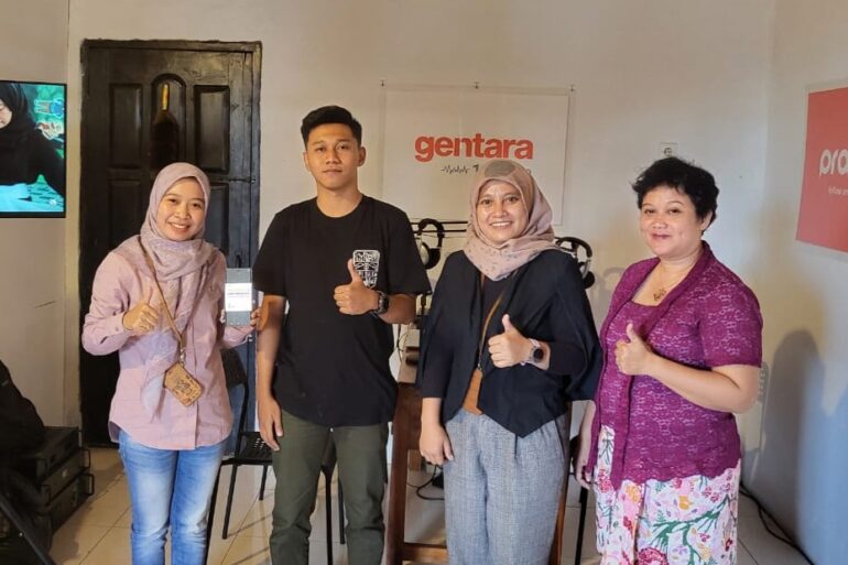 Radio Gentara – Dangdutnya Indonesia